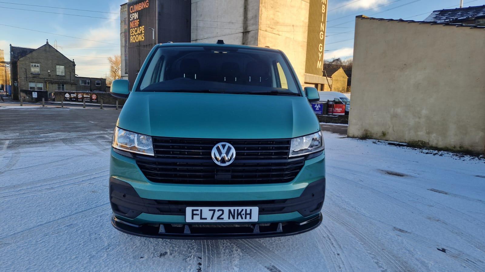2022 / 72 PLATE VW Transporter LWB Crew Van 10 Miles from new | S&B ...