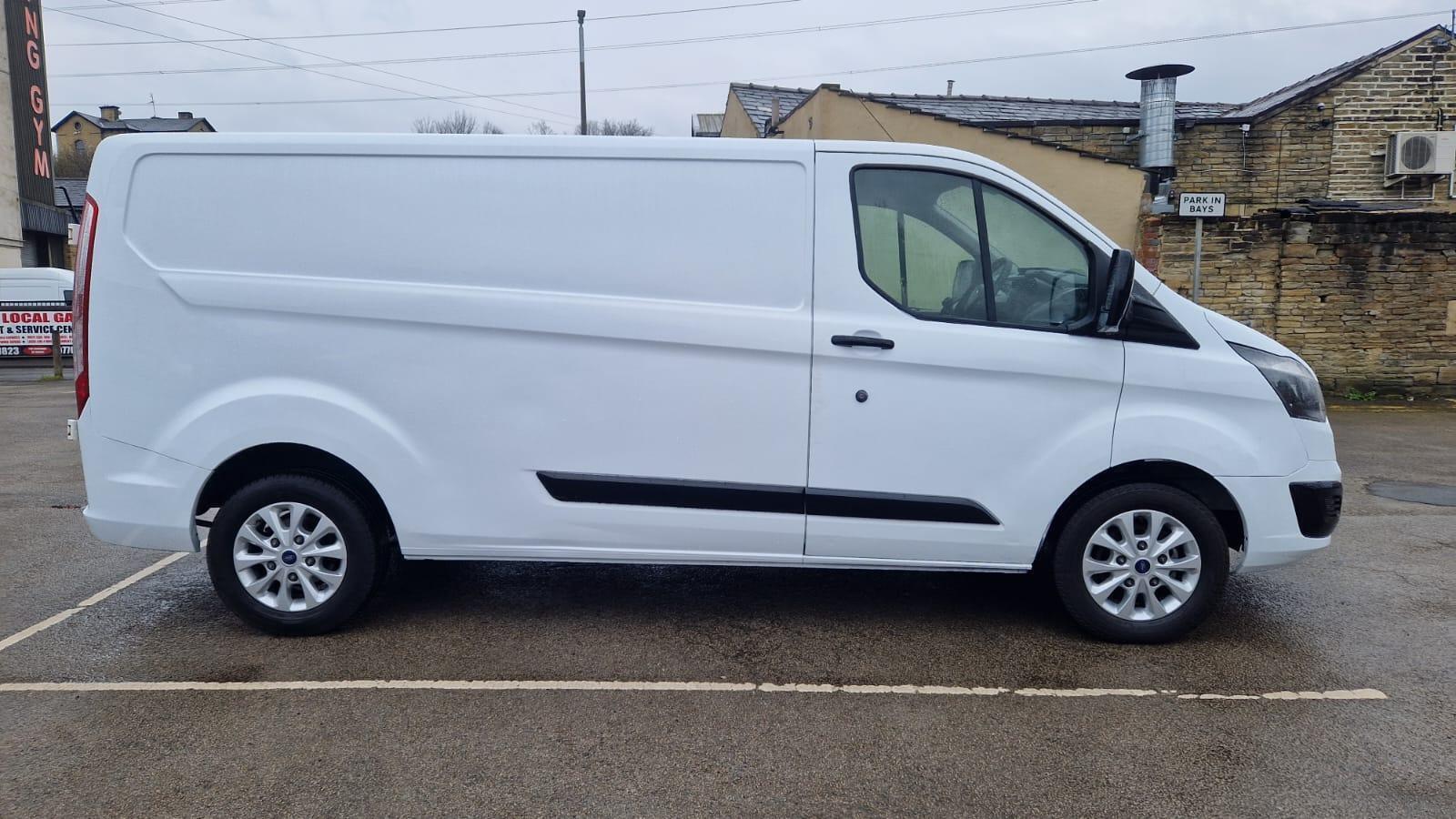 2014 / 14 Plate TRANSIT CUSTOM LWB VAN 2.2 TDCi 270 NO VAT | S&B Cars ...