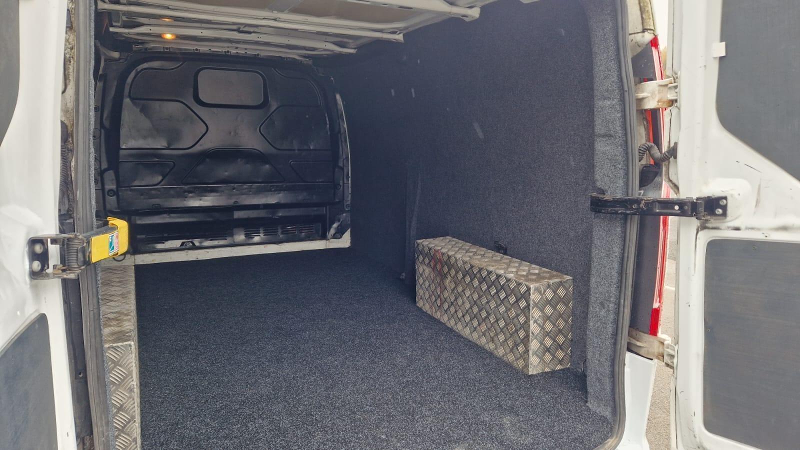 2014 / 14 Plate TRANSIT CUSTOM LWB VAN 2.2 TDCi 270 NO VAT | S&B Cars ...