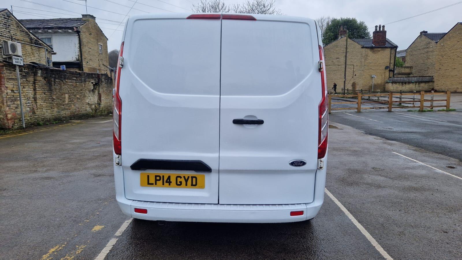 2014 / 14 Plate TRANSIT CUSTOM LWB VAN 2.2 TDCi 270 NO VAT | S&B Cars ...